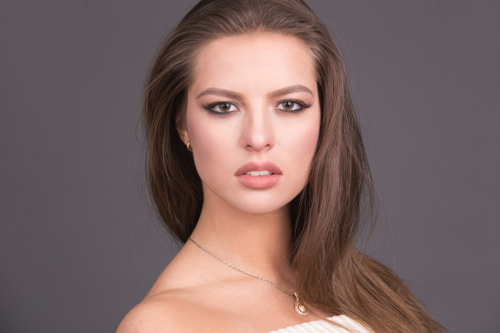 Julia Zu by Paul Ank / 500px