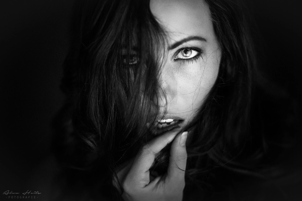 face by Alex Heitz / 500px