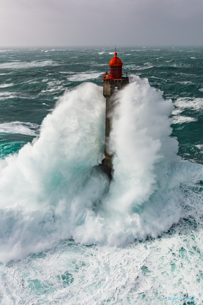 La Jument lighthouse II by Ronan Follic / 500px