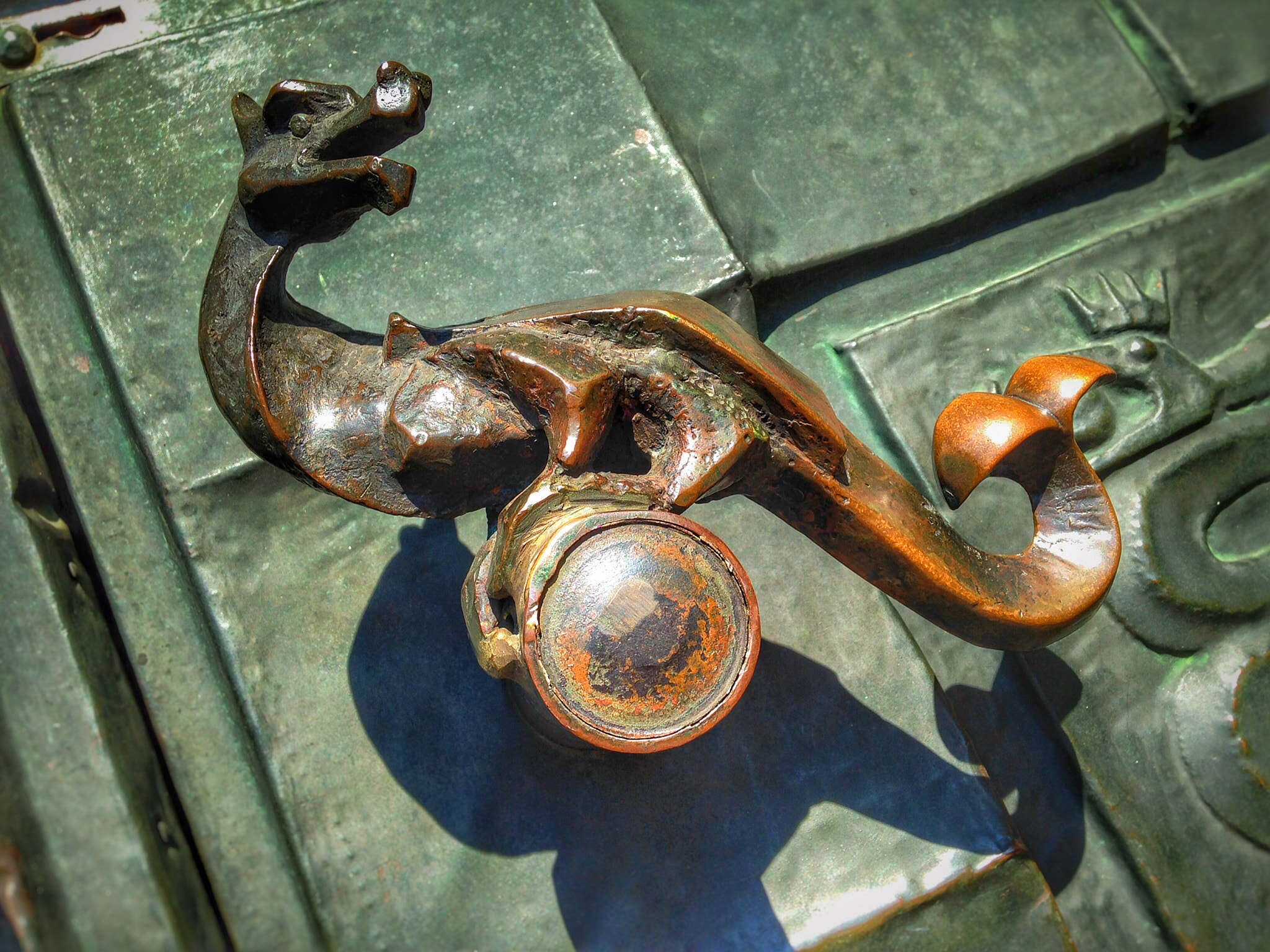 Dragon latch - Simontornya, Hungary by Anett Kristóf | 500px