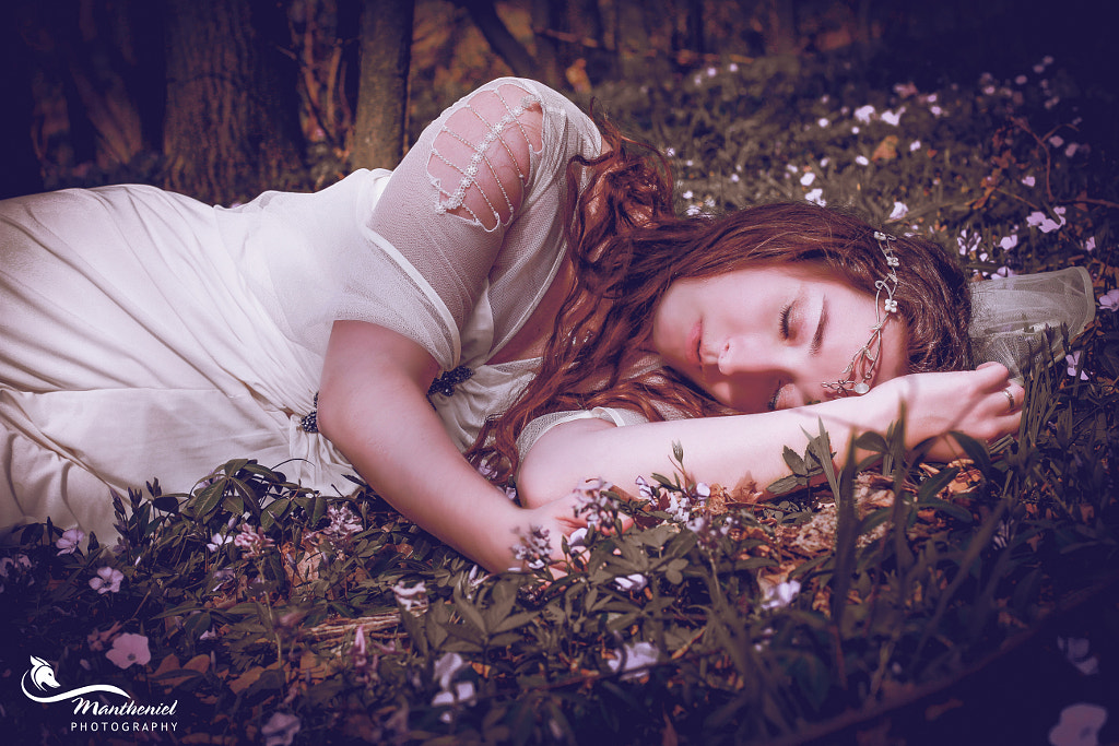 Luthien Tinuviel by Mantheniel Photography / 500px