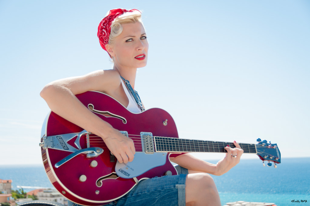 Pin Up Caroline - Singer by Freddy ROMA / 500px