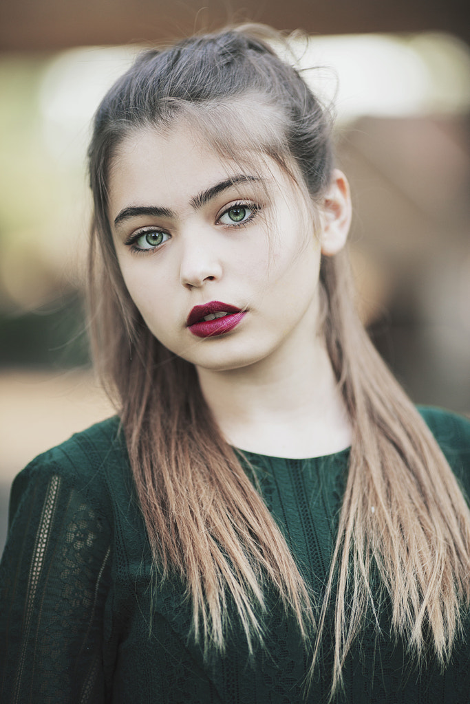 Beautiful girl portrait by Jovana Rikalo / 500px