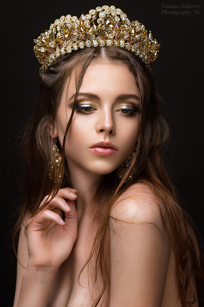 Malachite Lady by Tatiana Makeeva / 500px Malachite Lady by Tatiana Makeeva / 500px