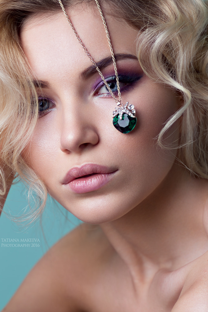 Jewel addiction by Tatiana Makeeva / 500px Jewel addiction by Tatiana Makeeva / 500px
