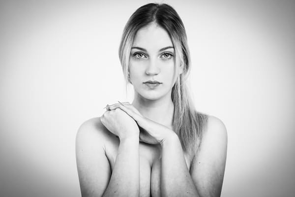 Vika by Marcin Pyrka | 500px