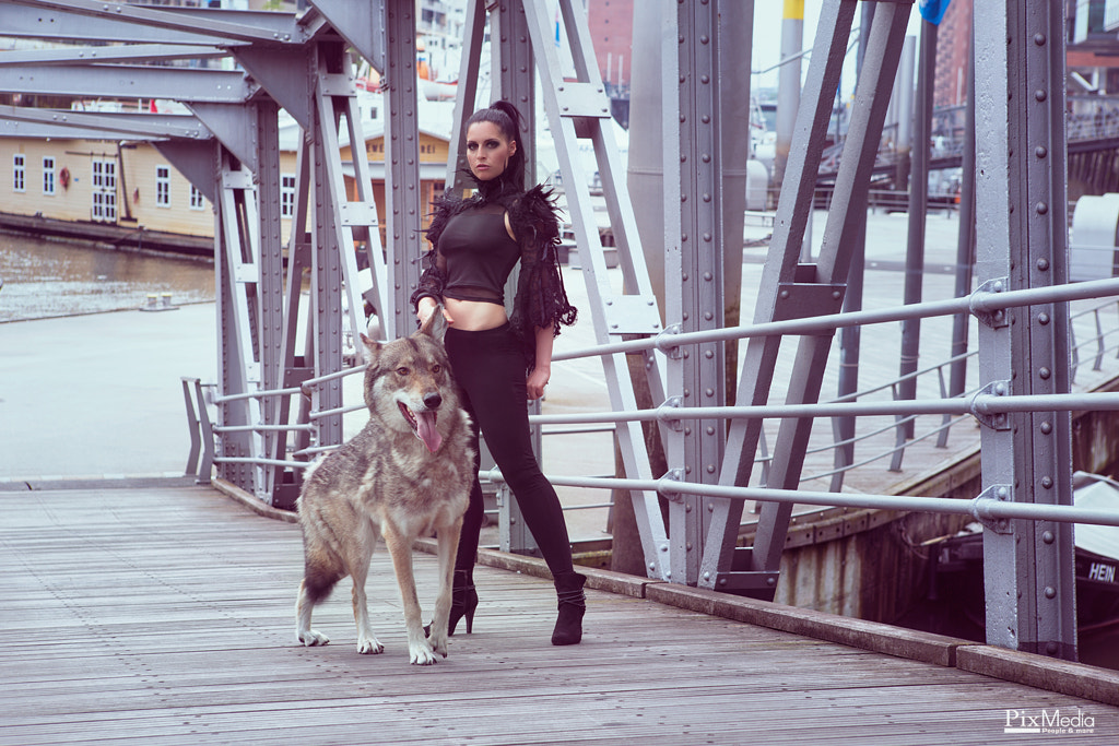 Shadow und Sarah II by Thomas Rathmann / 500px