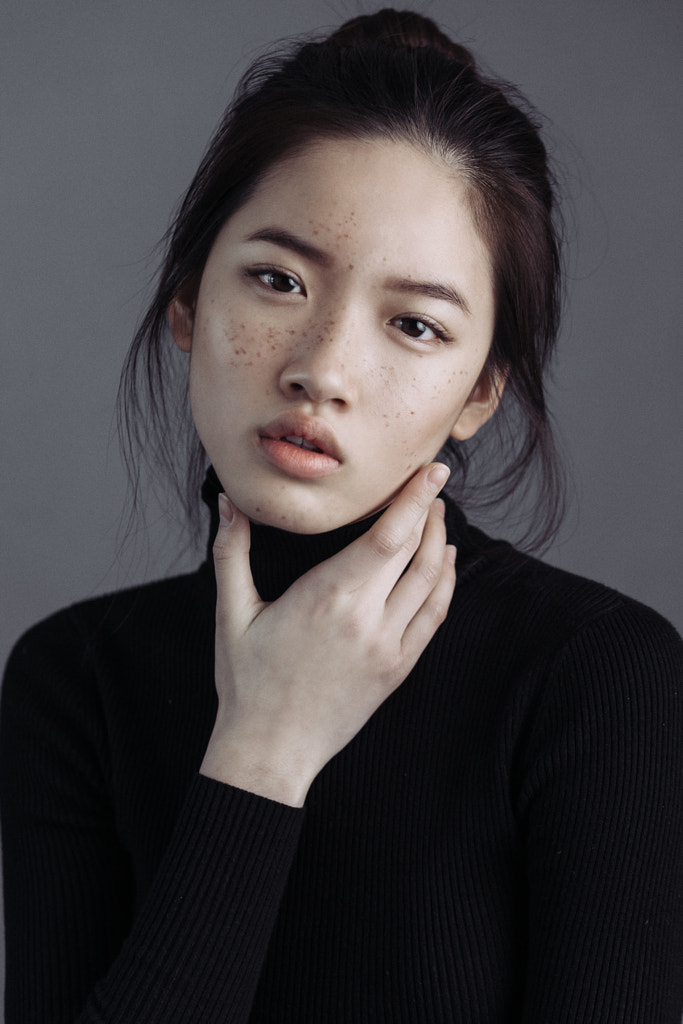 Maria by Pauly Pholwises / 500px