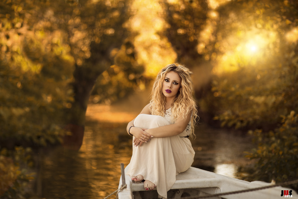 Jessica River sunset by Javier Ullastres / 500px