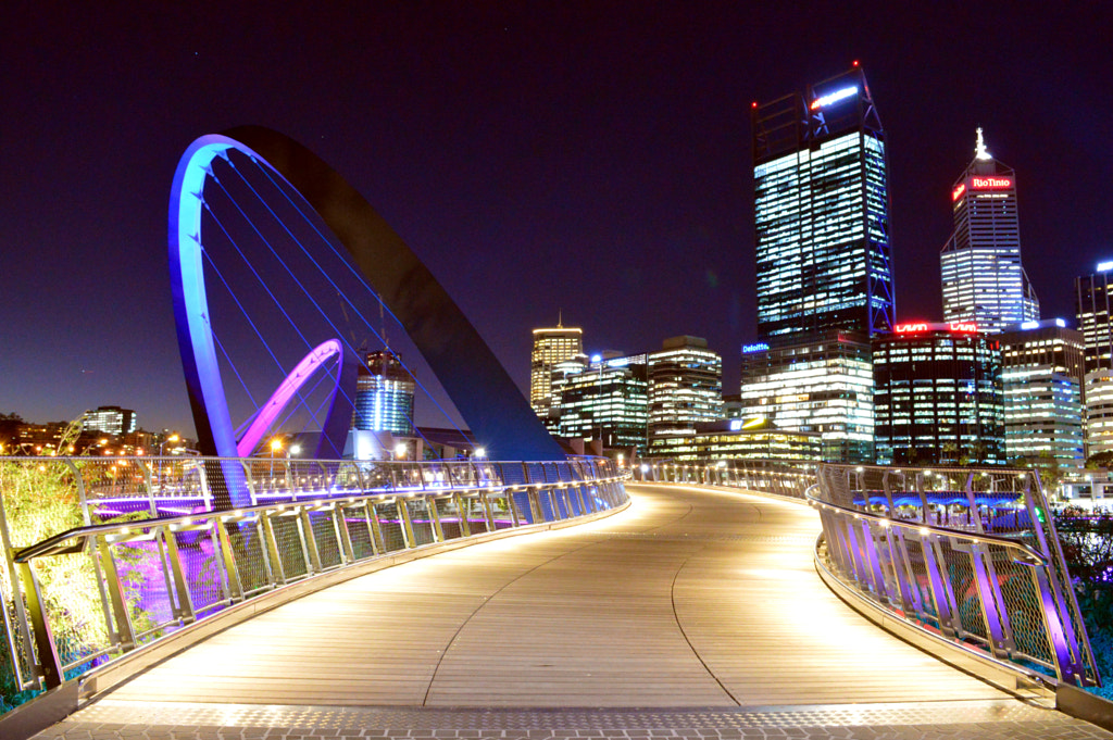 Elizabeth Quay bridge (Perth) at night by J B / 500px