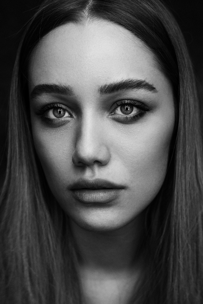 farinaz by Babak Fatholahi / 500px