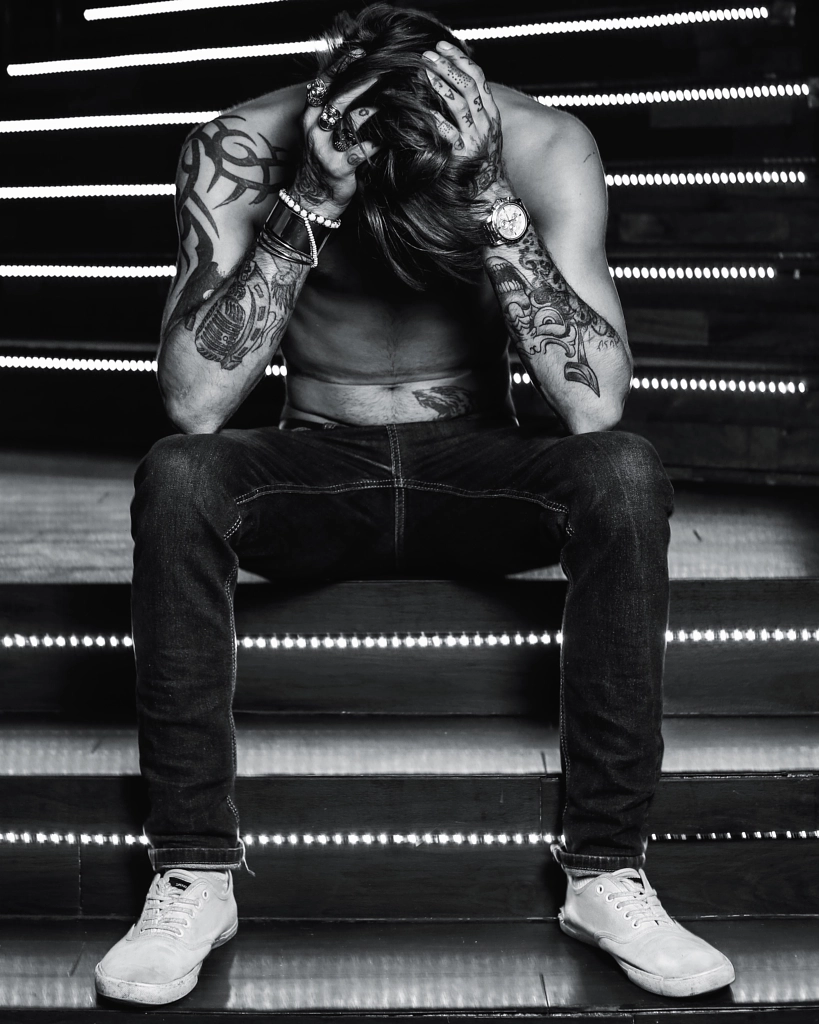 "Du darfst weinen, schreien, wütend werden & auch kurz verzweifeln. by ...