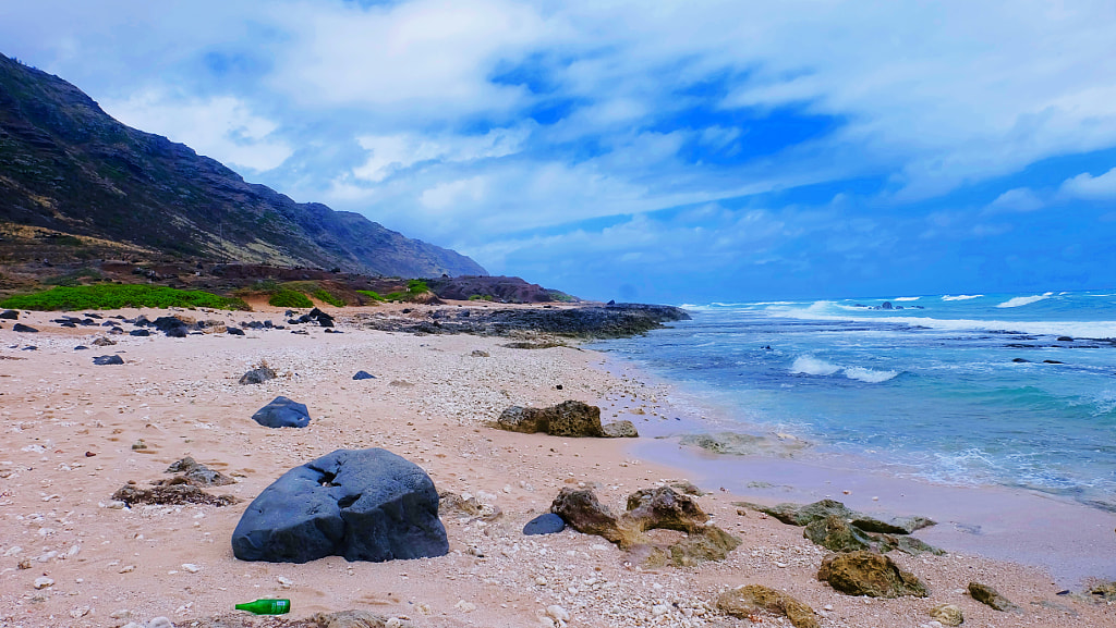 Mokuleia beach,Hawaii by Natty Yui Khetnimit / 500px
