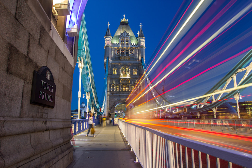 Tower bridge into the night by Ricky Ma / 500px