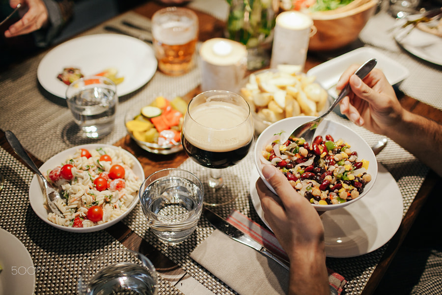 Quest: Food with Friends | 500px Photo Contest
