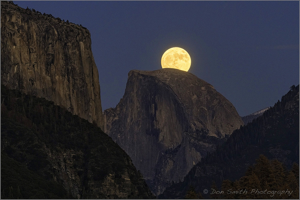 Supermoon Over Half Dome by Don Smith / 500px