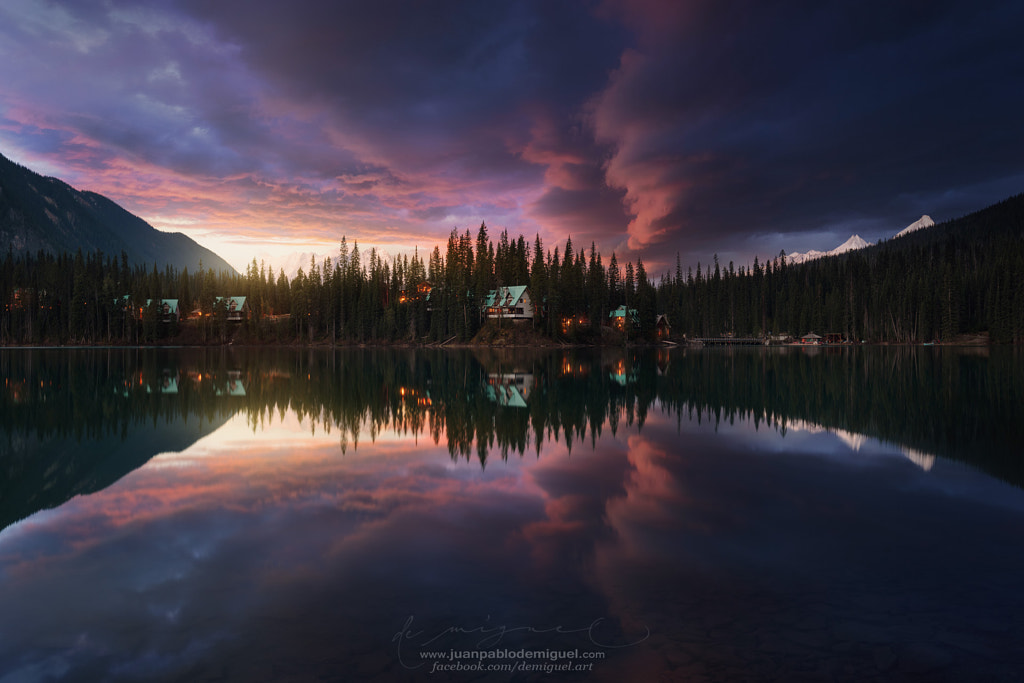Simple by Juan Pablo de Miguel / 500px