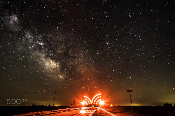 Milky Way Crossing by Willard Sharp | 500px