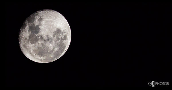 The moon one day after the supermoon by Greg Johnston / 500px