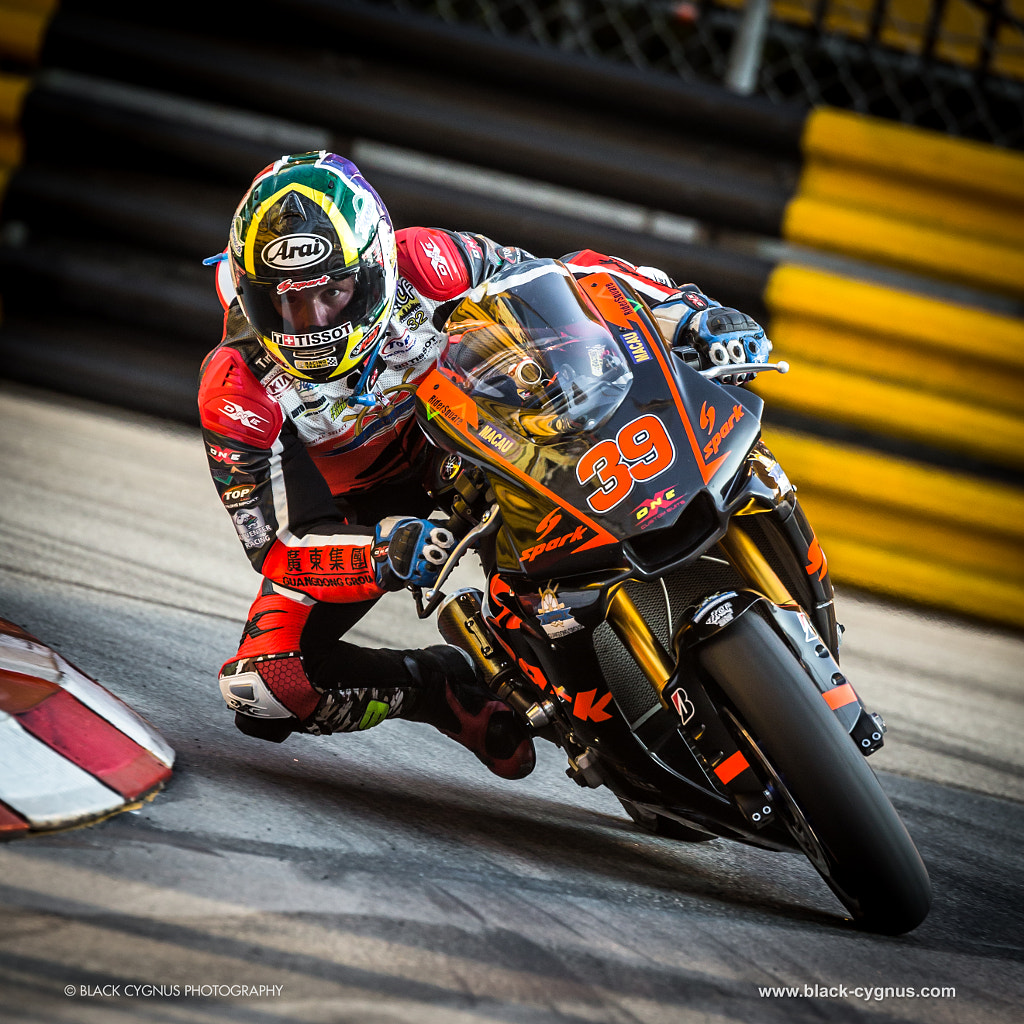 Allann - Jon Venter at Macau GP by Keith Mulcahy / 500px