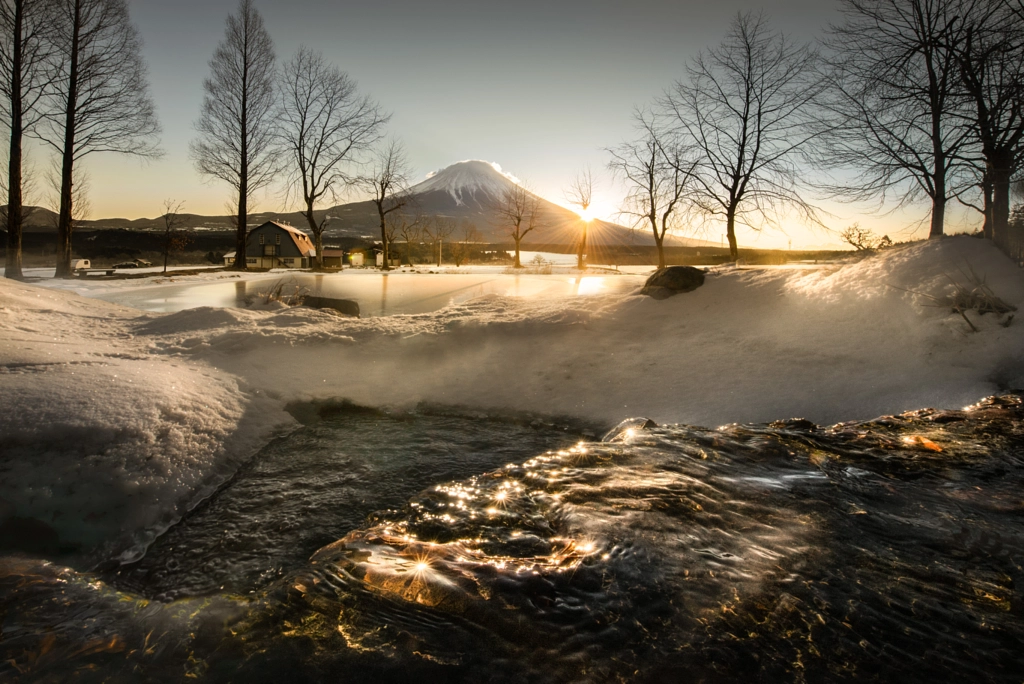 Golden Fuji San by Yuichi Sahacha / 500px