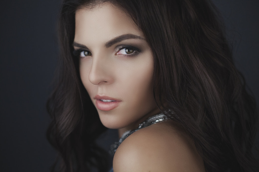 Alisa by Yuri Egoroff / 500px