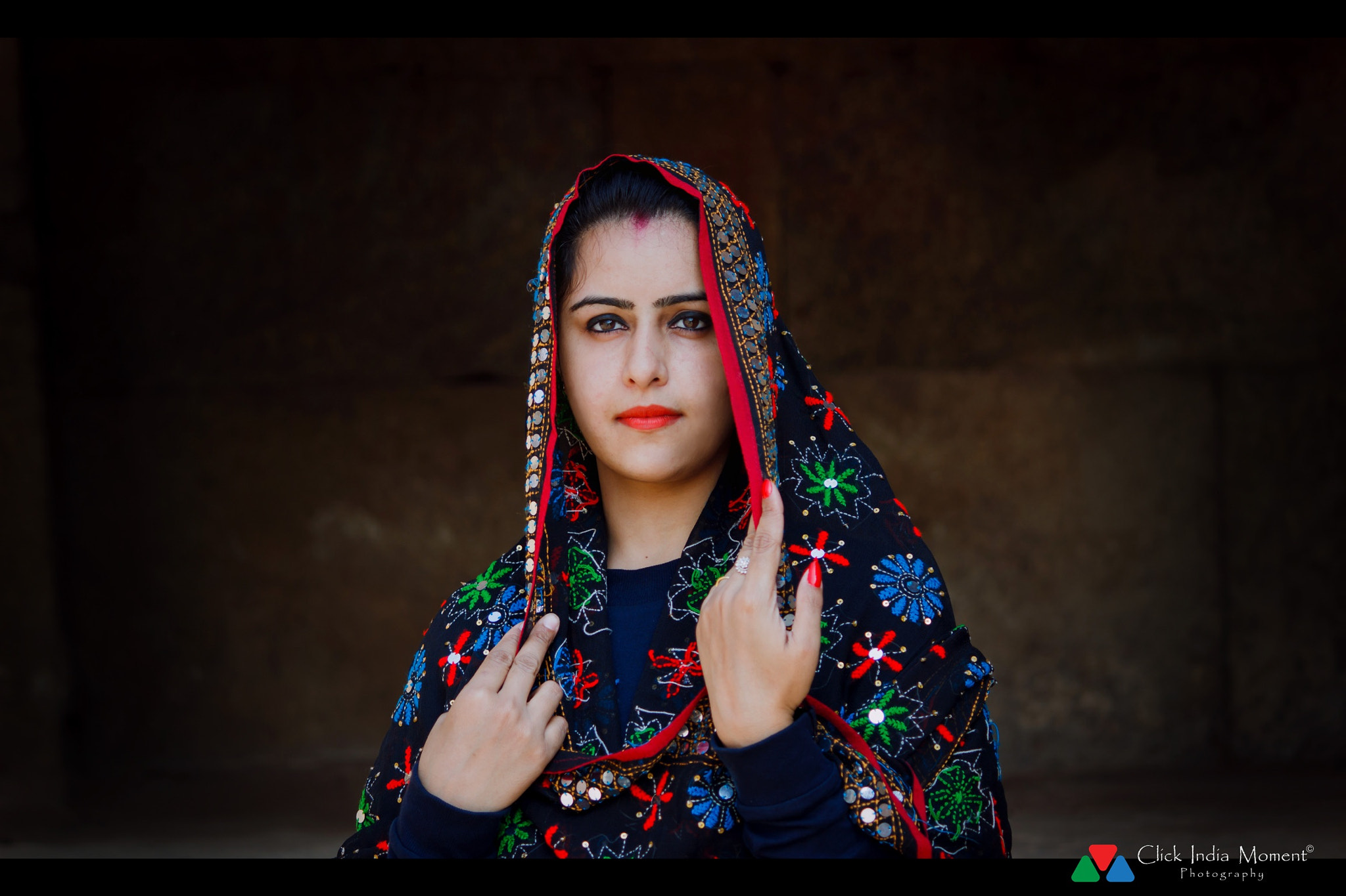 Indian women in traditional attire! by Manjunath Acharya / 500px