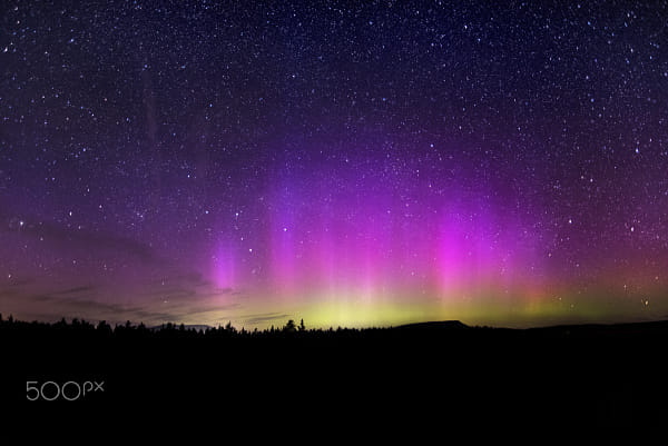 Aurora by Ryan Borden / 500px