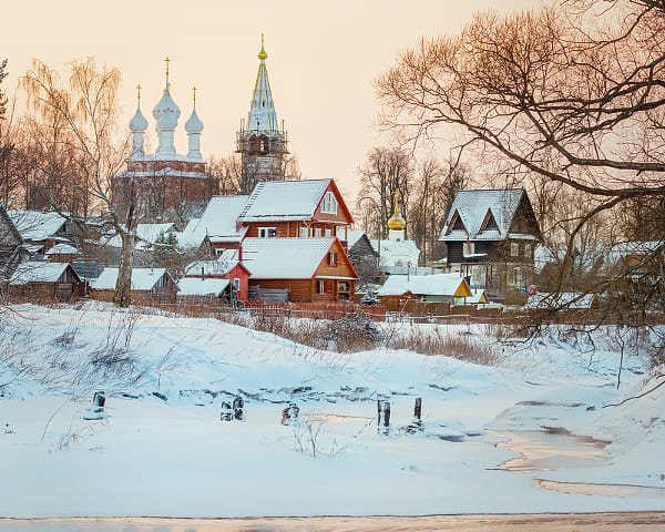 Winter Village Charm | city photo by Igor Tkachenko | 500px