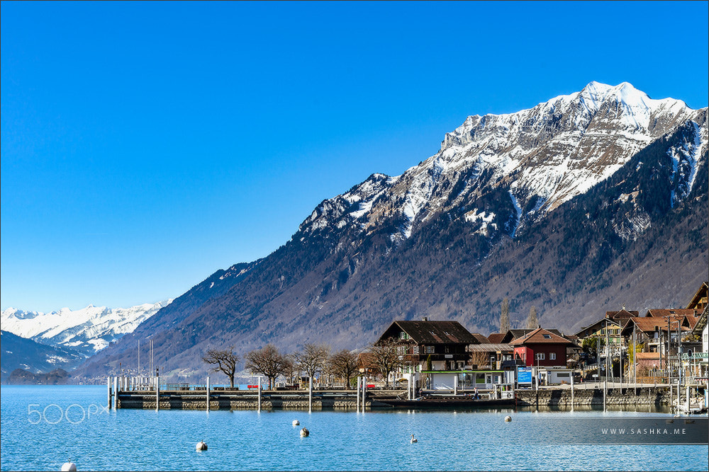 Clear water in Brienz lake, winter day by Alexander Sorokopud | 500px