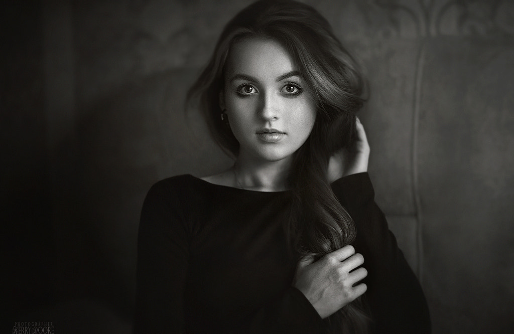 Helen by Kerry Moore / 500px