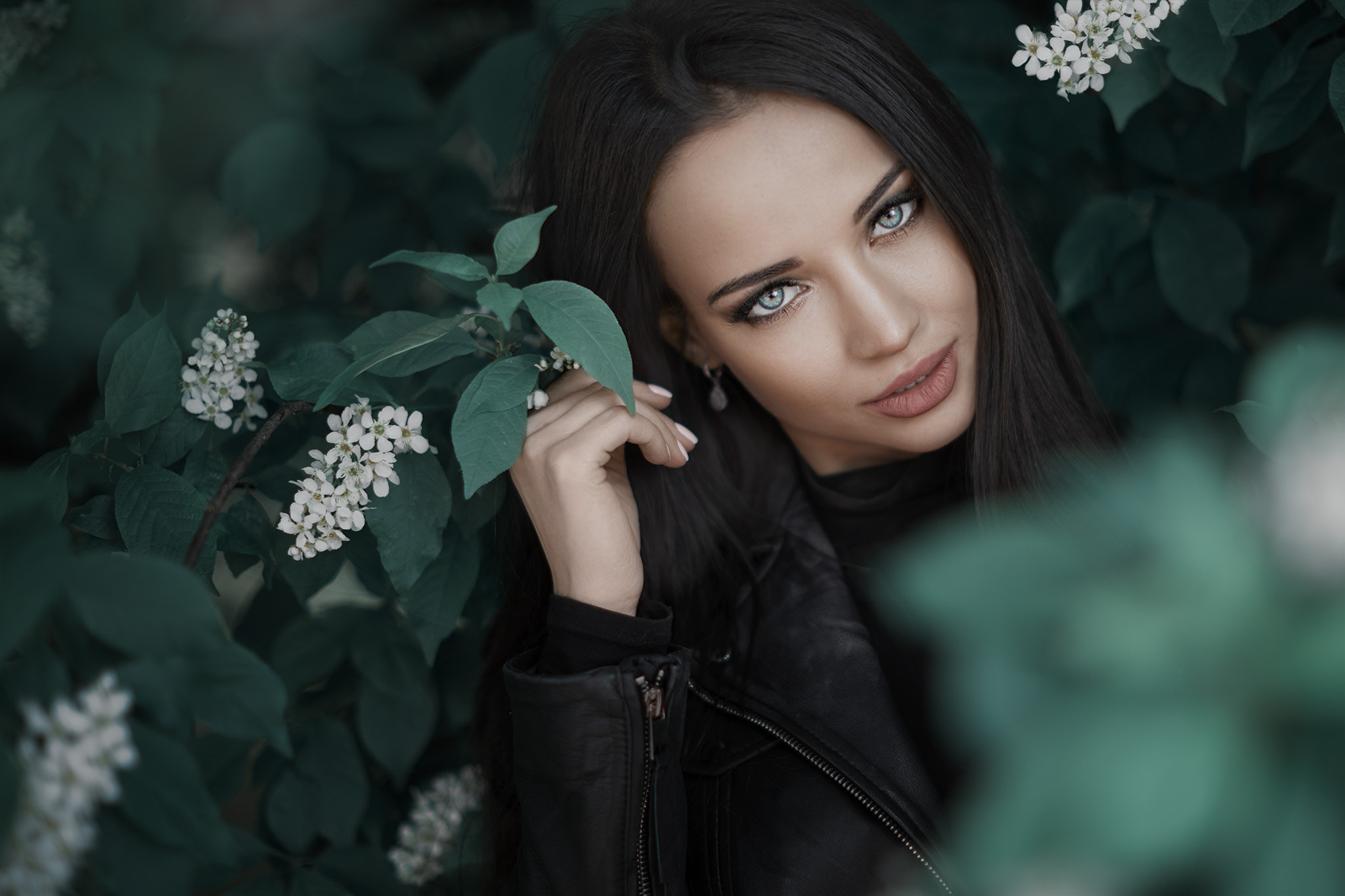Angelina by Javier Ullastres / 500px