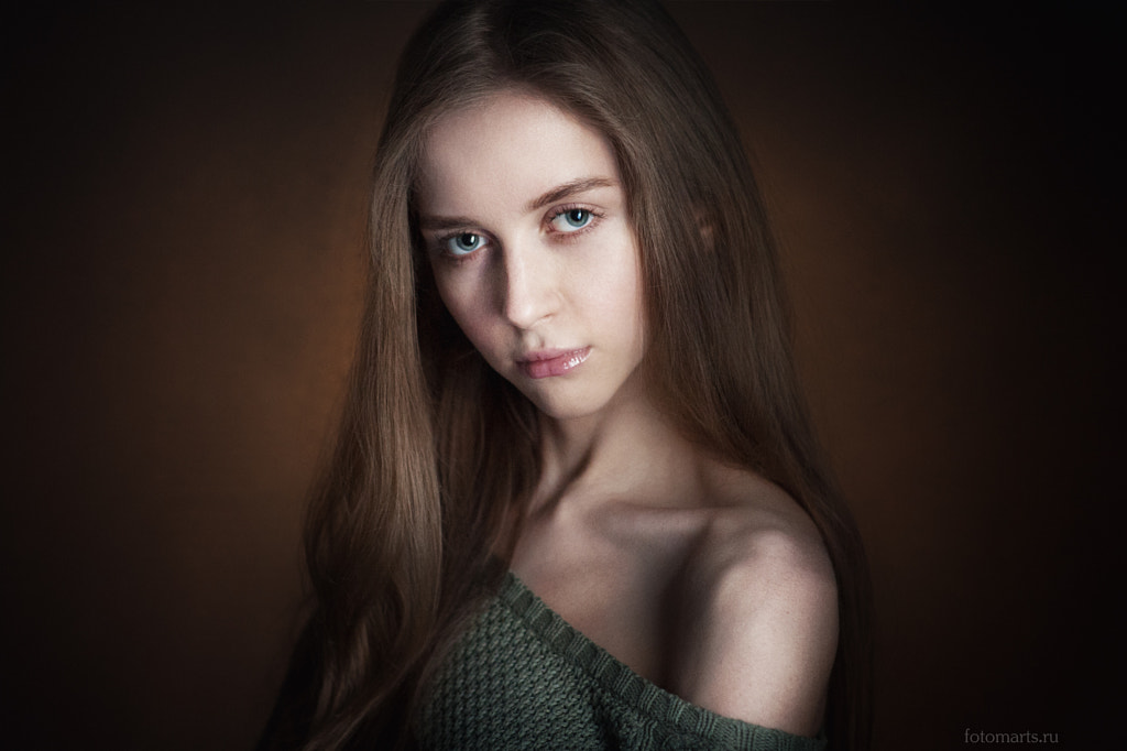 Anna by Sergey Martynov / 500px