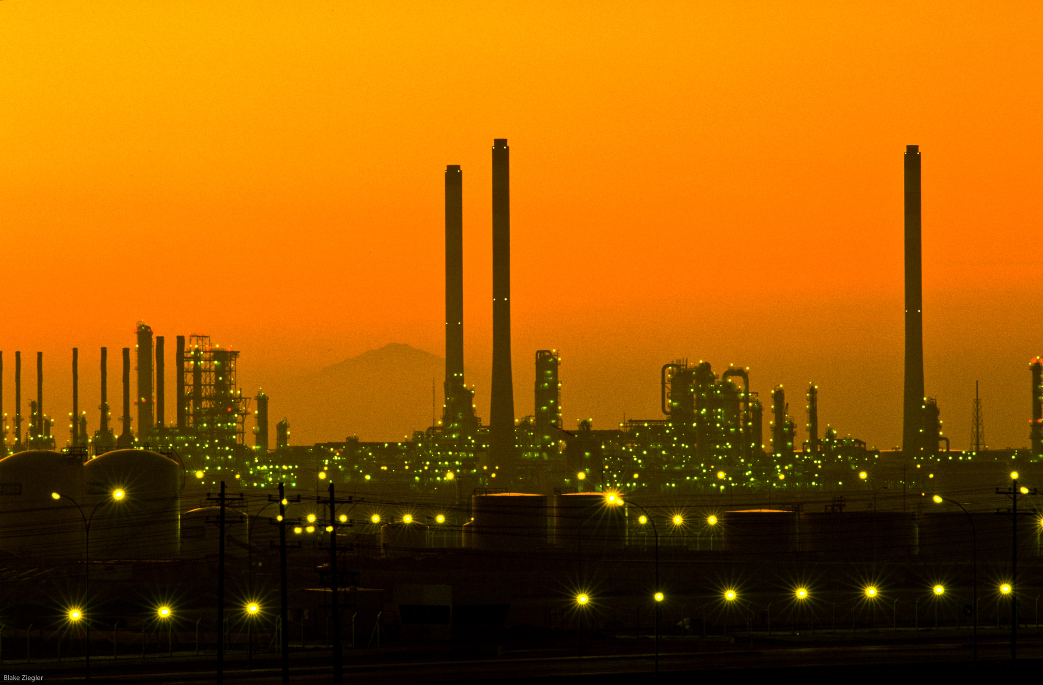 SAMREF Refinery, Yanbu, Saudi Arabia by Blake Ziegler - Photo 2083349 ...