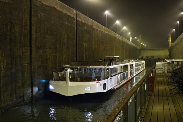 Danube Lock by mikepurvis | 500px