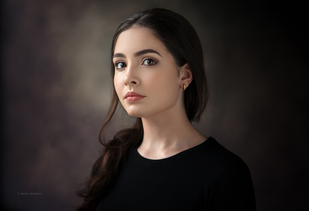 Nelika by Dennis Drozhzhin / 500px