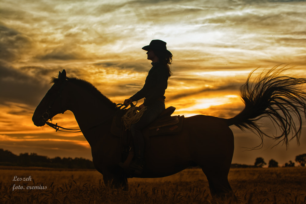 Trailer Ewelinka and Skanit by Leszek photo eremius / 500px