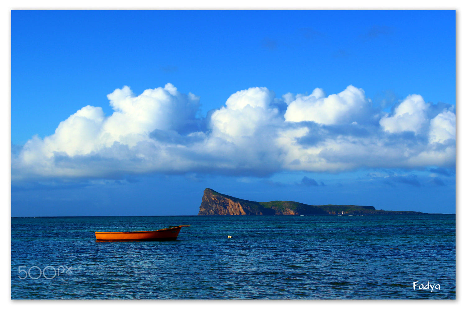 Coin de Mire islet also known as Gunner's Quoin. The islet covers 65 ...