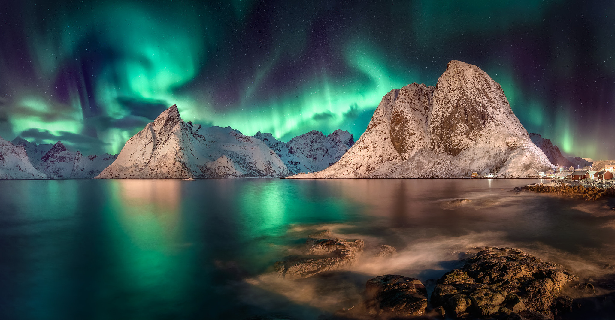 Swirl by Hans-Peter Deutsch / 500px