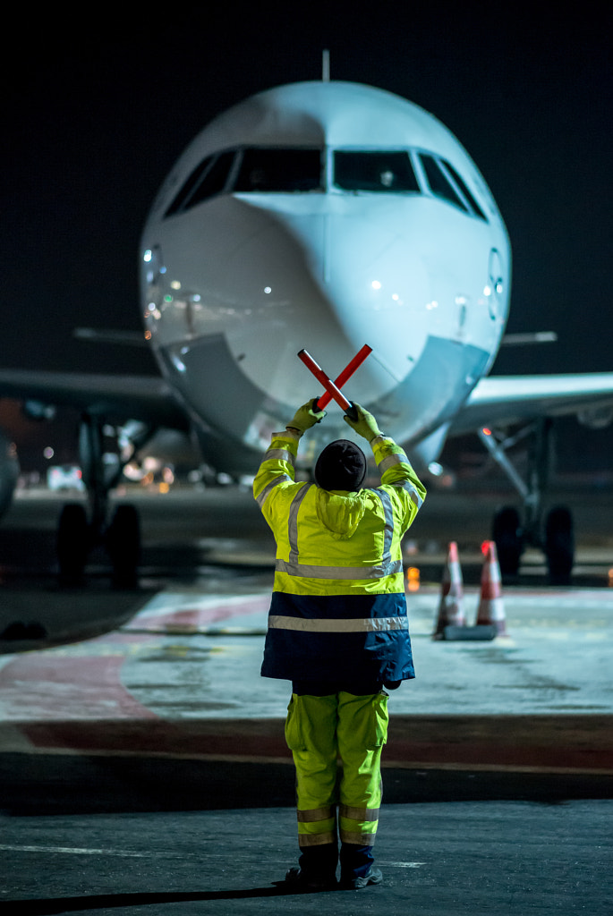 Ramp Agent at work - Airport Berlin-Tegel (TXL) by Christian ...