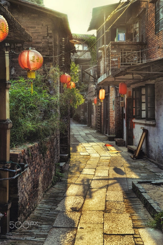 old neighborhoods by Liudmila Dmitrieva / 500px