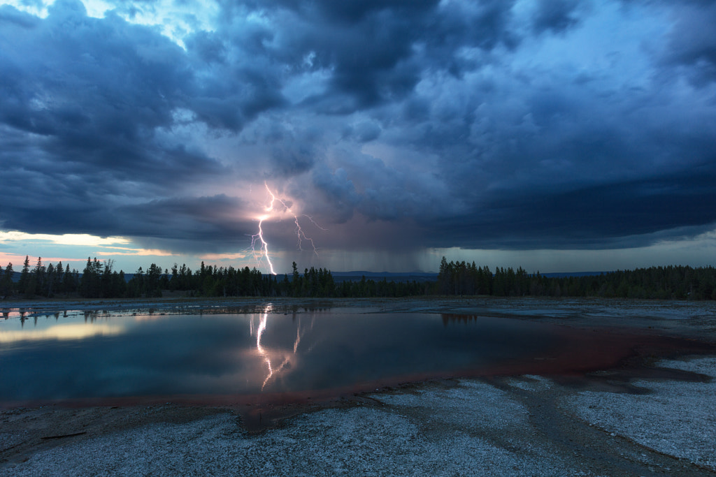 The lightning above Turquoise Pool by Annie Fu / 500px