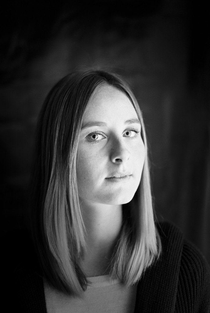 Charakter Portrait - Dezember mit Marie by Rafael Gatys / 500px