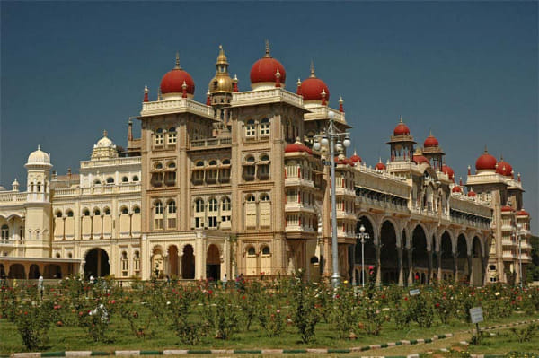 Indian Monument Attractions by Indian Monument Attractions | 500px