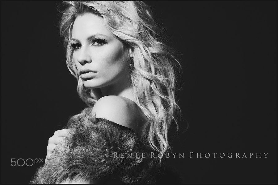 Jill by Renee Robyn / 500px