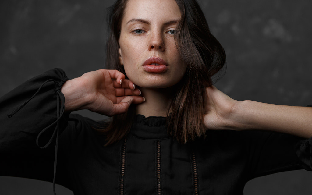 Sweet Anna by Alexey Polskiy / 500px