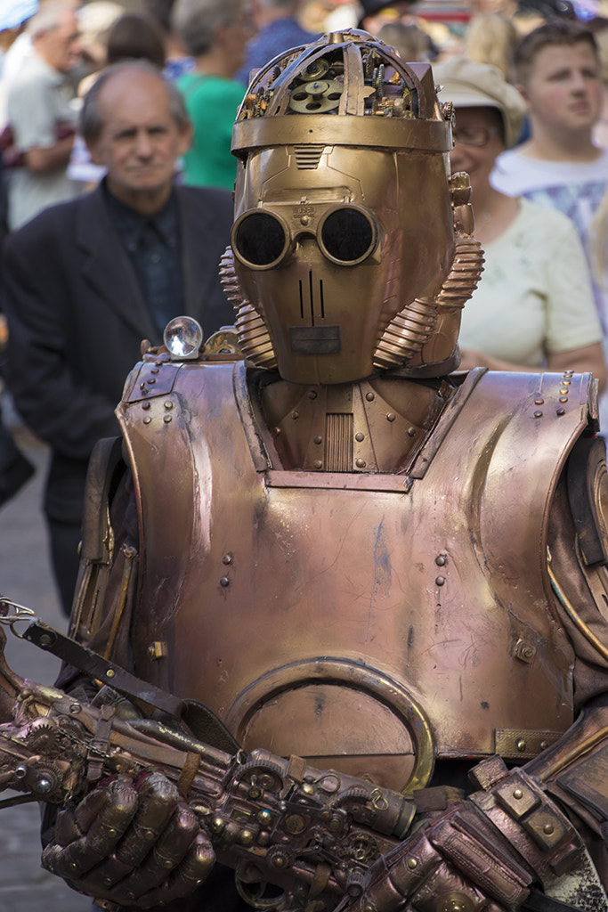 Steampunk Robot Street Performer | events photo by Ian Moss | 500px