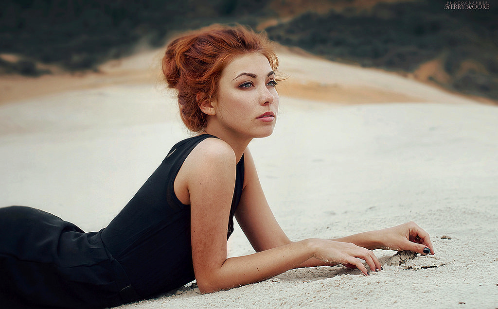 Valeria by Kerry Moore / 500px