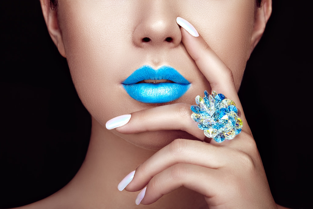 Beauty girl face close up with blue lips by Oleg Gekman / 500px