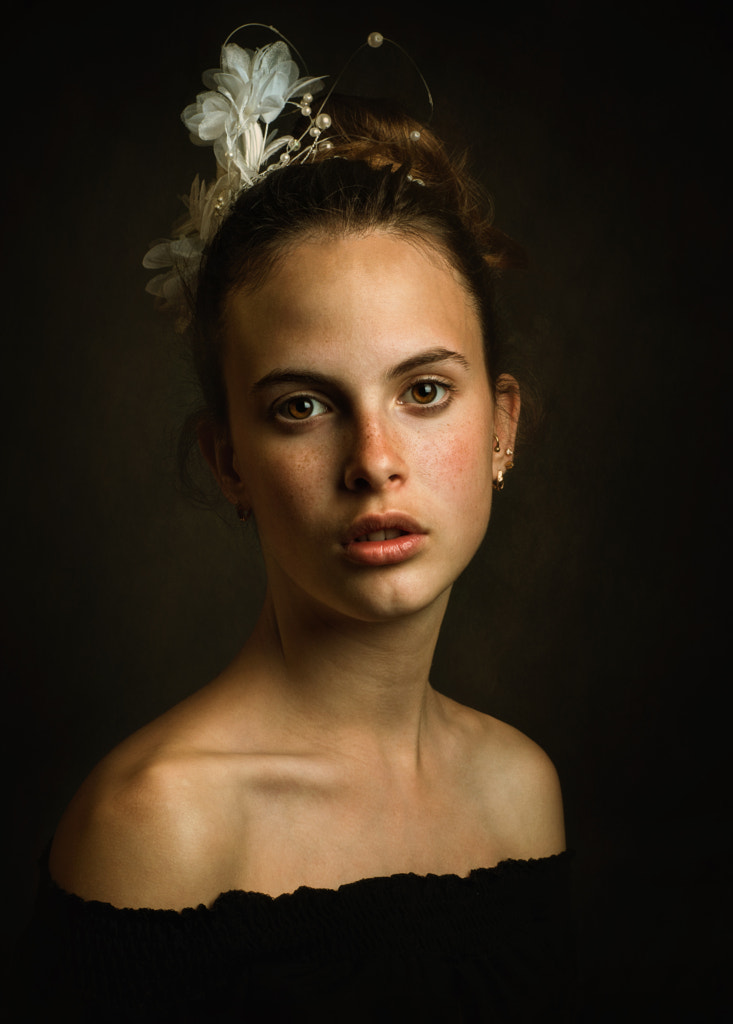 Alisa by Zachar Rise / 500px